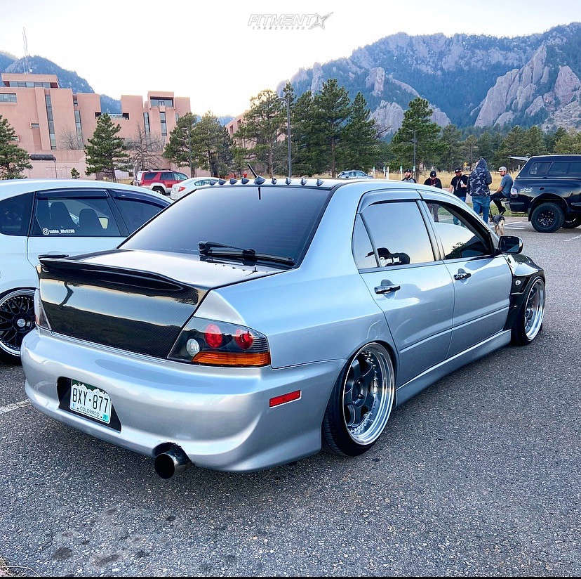 2006 Mitsubishi Lancer Evolution MR with 18x10.5 Varrstoen Es6 and ...