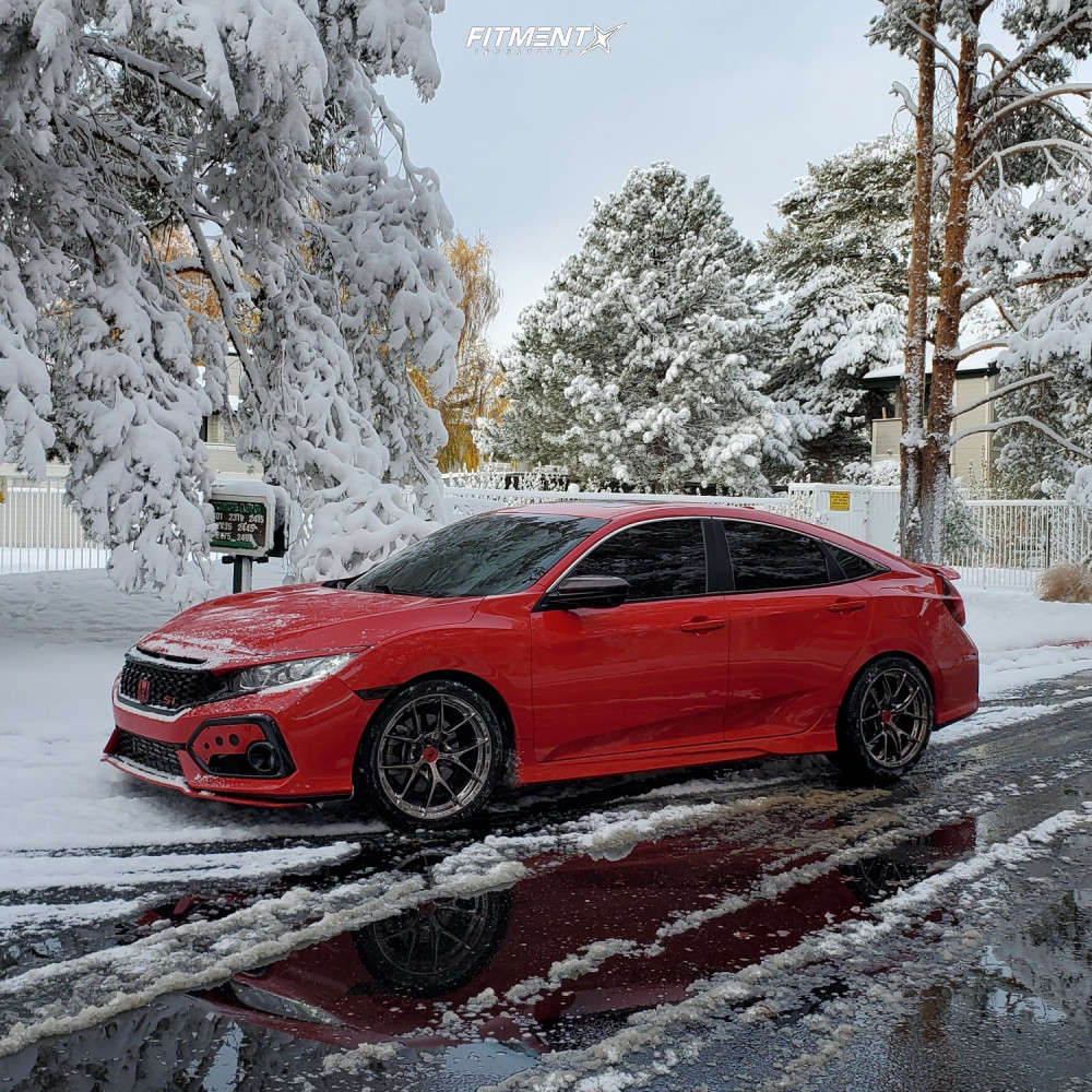 2017 Honda Civic Si with 18x9.5 ESR Rf2 and Hankook 265x35 on Lowering ...