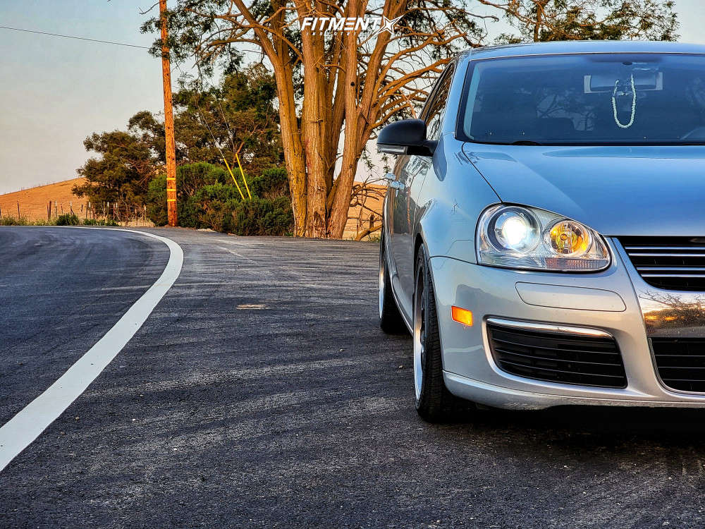 2006 Volkswagen Jetta TDI with 17x8 Rial Nogaro and Uniroyal 225x45 on ...