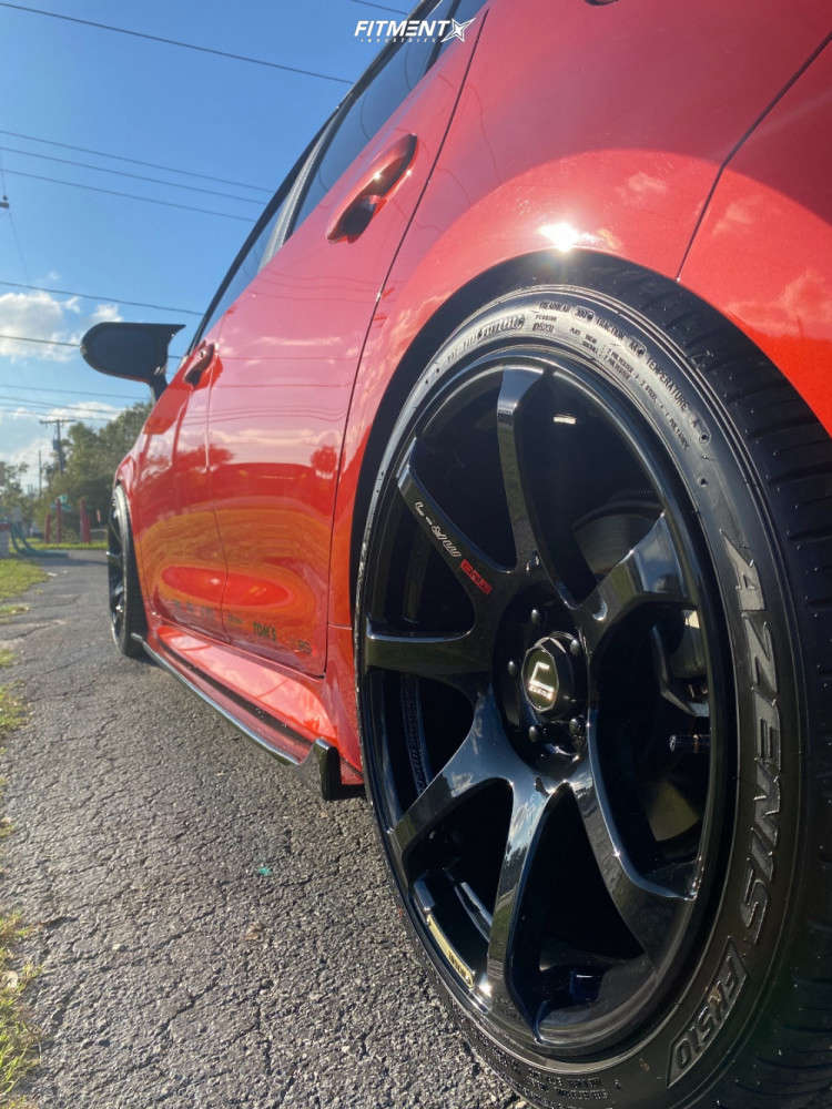 2019 Toyota Corolla XSE with 18x9 Cosmis Racing Mr7 and Falken 245x35 ...