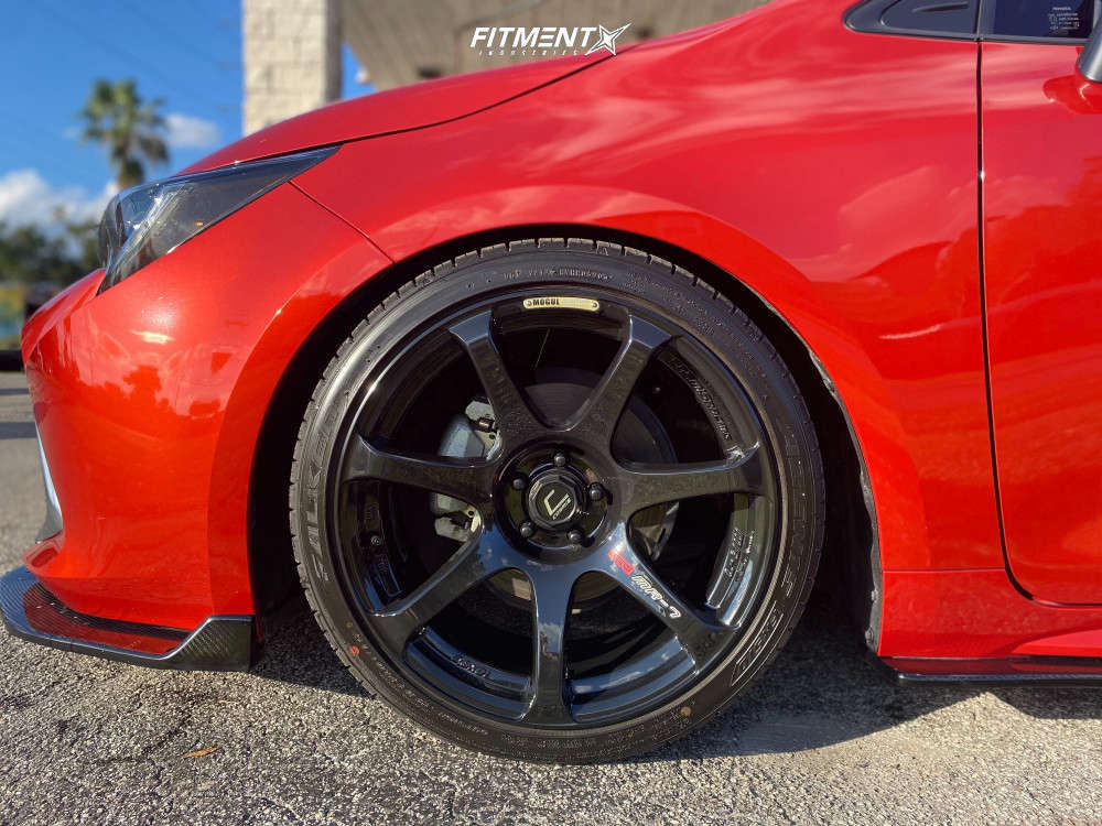 2019 Toyota Corolla XSE with 18x9 Cosmis Racing Mr7 and Falken 245x35 ...