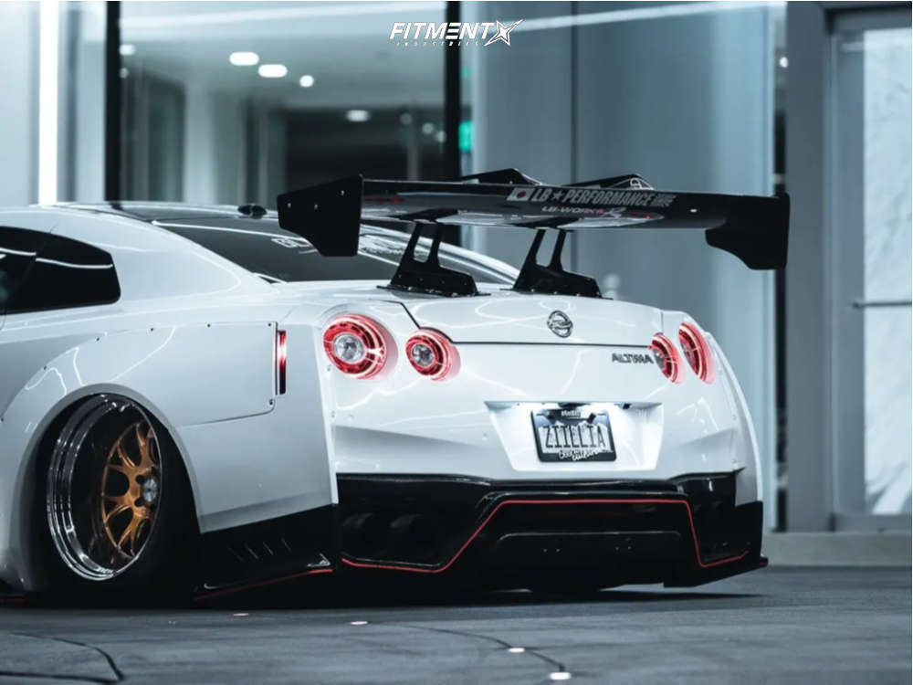 2015 Nissan GT-R Premium with 20x11 SSR Professor Ms3 and Nitto 285x35 ...