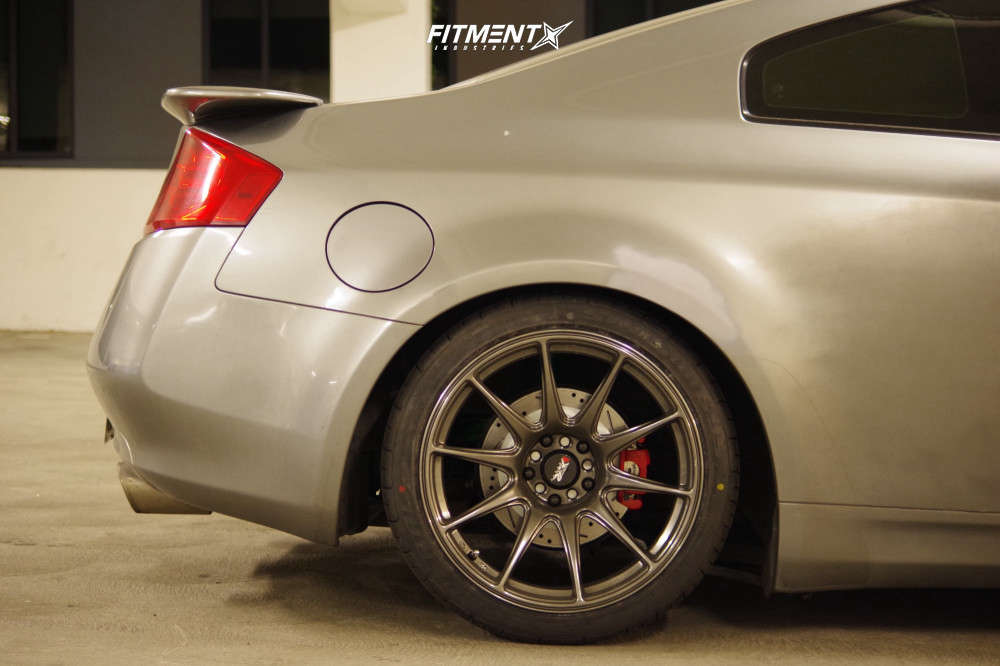 2004 INFINITI G35 Base with 18x9.75 XXR 527 and Federal 245x35 on Air ...