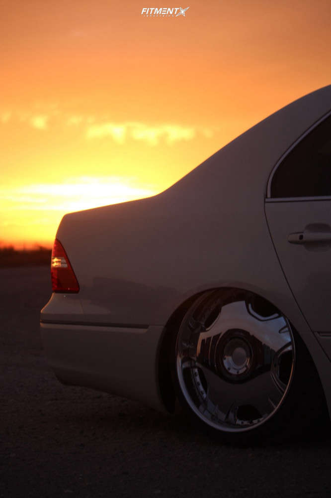 2004 Lexus LS430 Base with 20x9.5 Lowenhart LDR and Falken 225x35 on ...