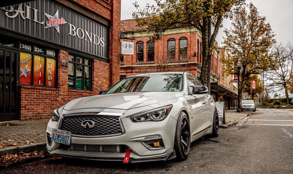 2018 INFINITI Q50 Luxe with 18x10 Varrstoen Es2 and Michelin 265x35 on ...