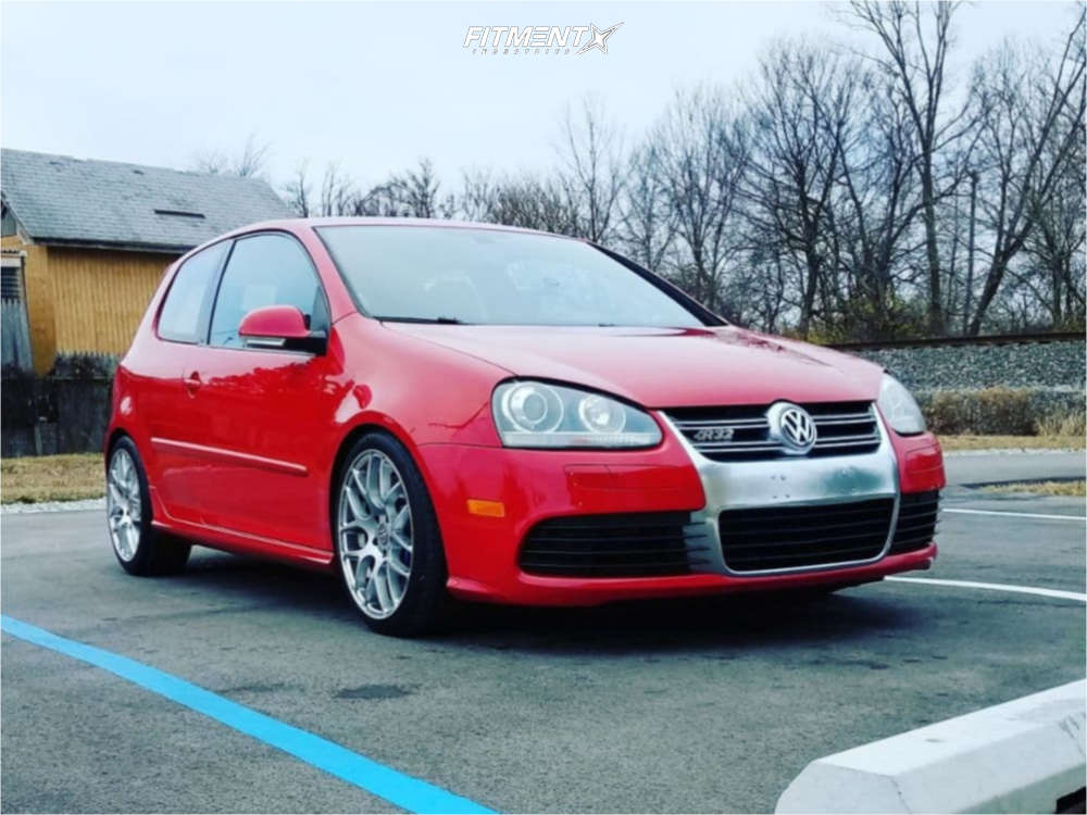 2008 Volkswagen R32 Base with 18x8 Alzor 330 and Continental 225x40 on ...