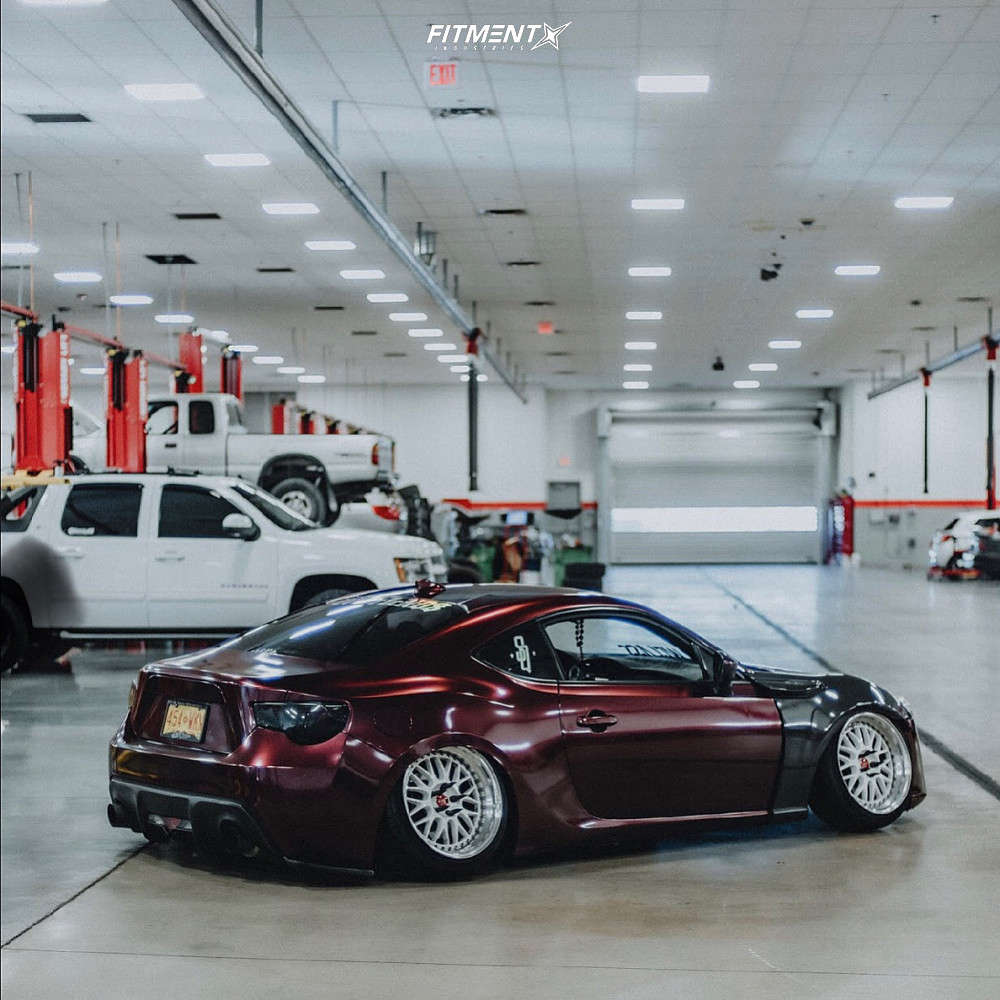 2015 Scion FR-S Base with 18x9.5 Work Vs Xx and Federal 225x35 on Coilovers | 1394306 | Fitment ...