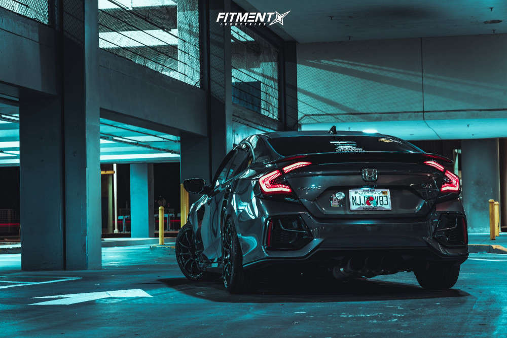 2020 Honda Civic Si with 18x9 Advan Racing RZ and Federal 225x40 on ...