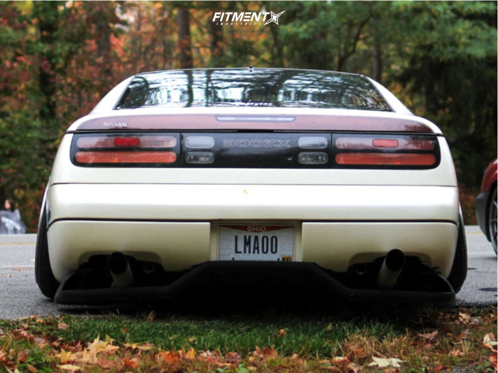 1990 Nissan 300ZX 2 2 with 18x11.5 Work VS SS and Nankang 225x35 on Air ...