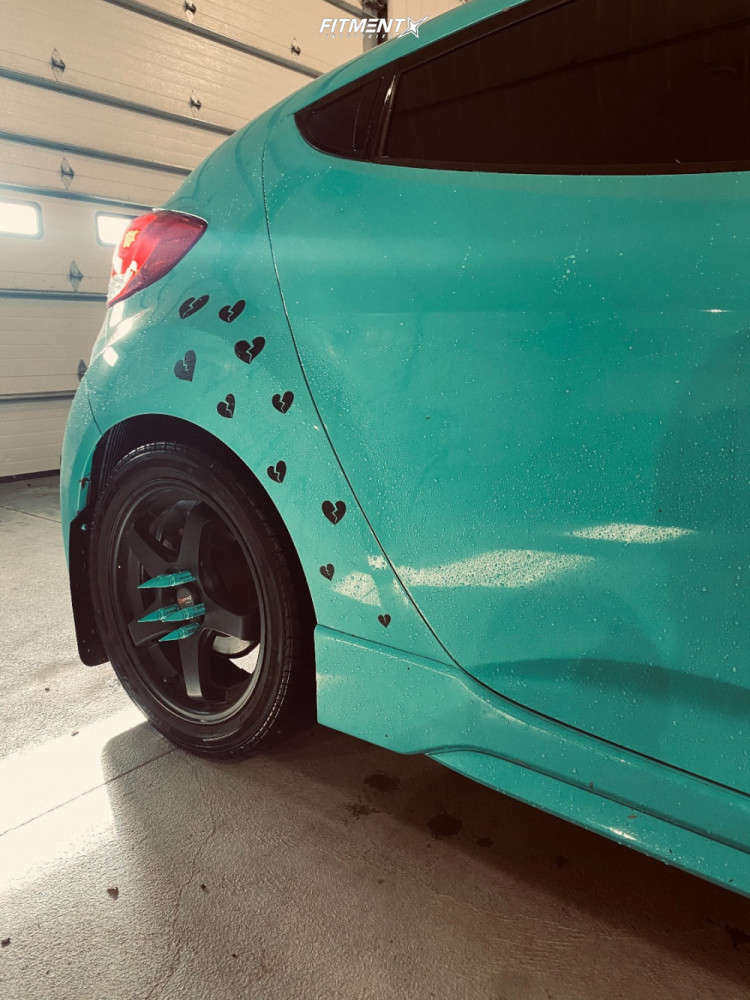 2013 Hyundai Veloster Turbo with 17x7 Drag Dr63 and Michelin 245x35 on ...