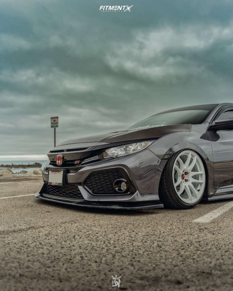 2019 Honda Civic Si with 18x9.5 Work Emotion Cr Kiwami and Lexani 215x40 on Air Suspension ...