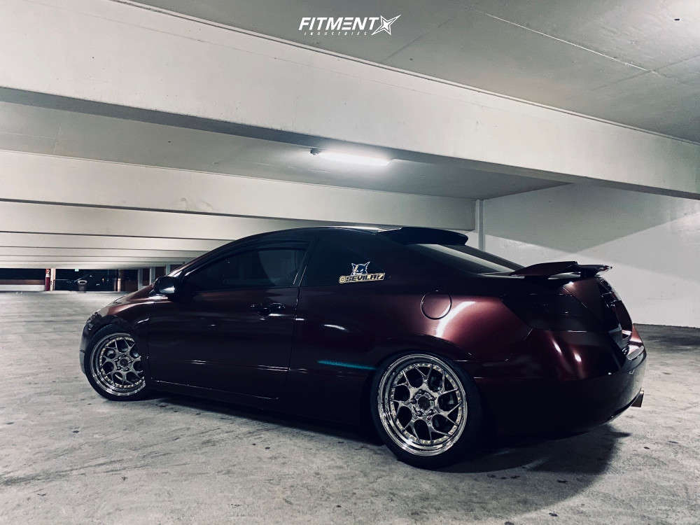 2007 Honda Civic Si with 18x8.5 Aodhan Ds01 and Federal 225x40 on ...