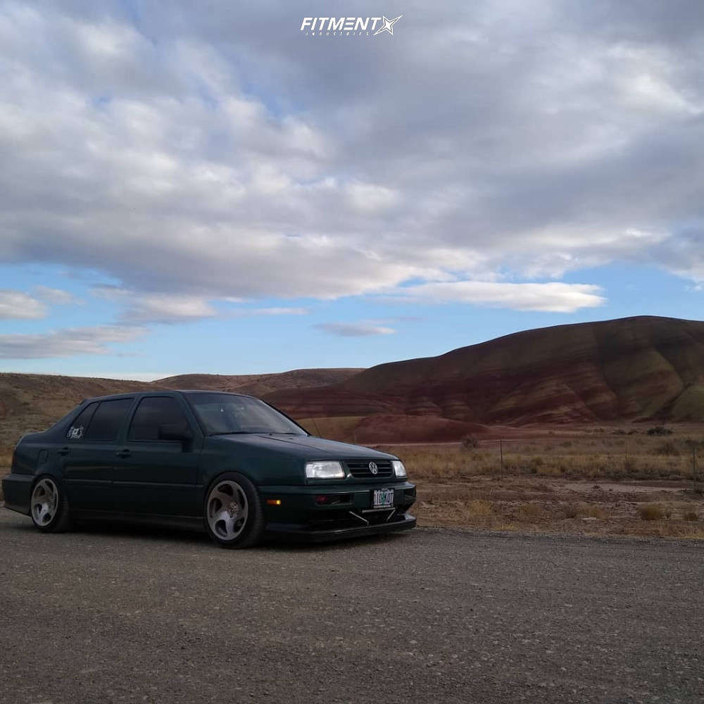 1997 Volkswagen Jetta GL with 16x9 WatercooledIND Cc10 and Falken ...