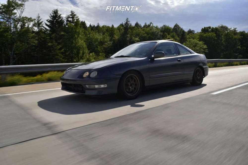2000 Acura Integra GS-R with 15x6.5 Konig Helium and Sunfull 195x50 on ...