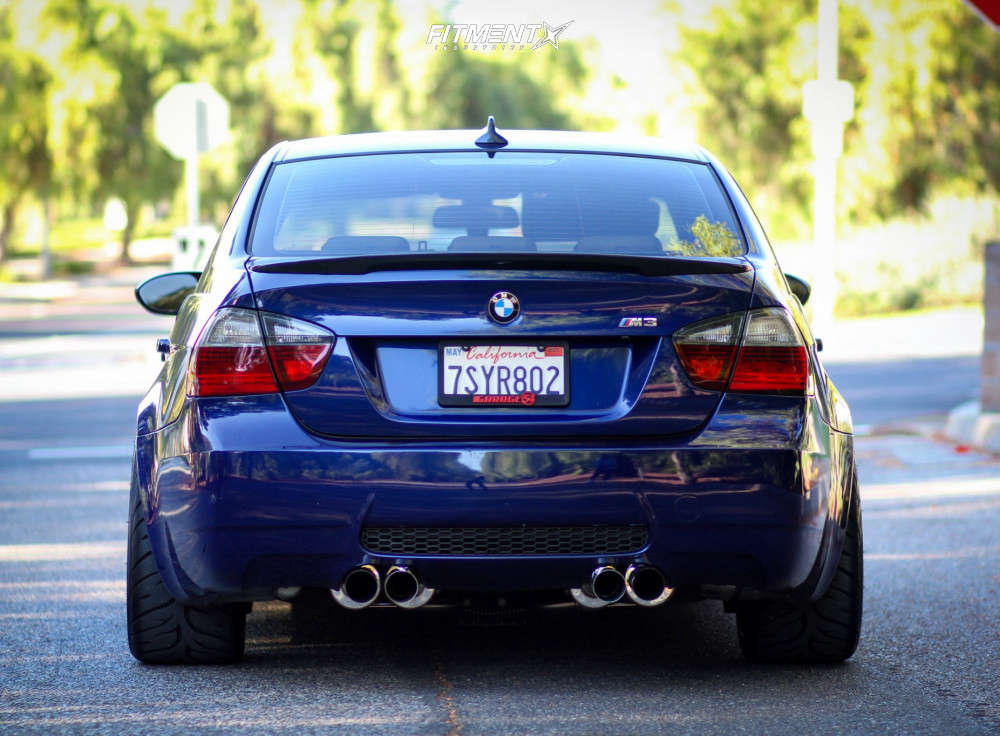 2008 BMW M3 Base with 18x10 BBS Lm and Michelin 275x35 on Coilovers ...