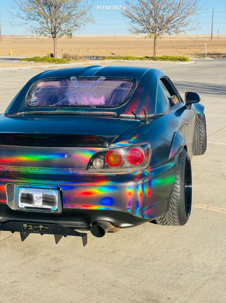 2002 Honda S2000 Base with 18x9.5 Aodhan Ds05 and Federal 225x35 on Air ...