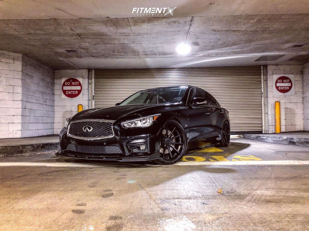 2014 INFINITI Q50 Sport with 20x9 Ferrada FR4 and Yokohama 245x35 on ...