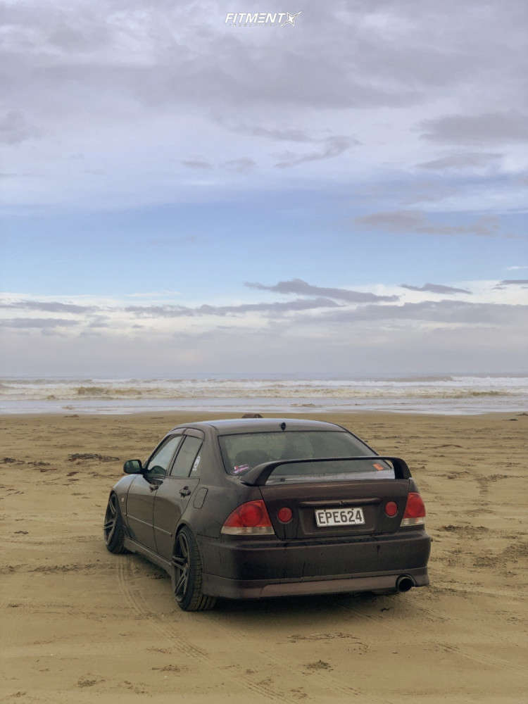 2000 Lexus IS300 Base with 18x9 TBC Jet 6 and Triangle 235x40 on Air ...