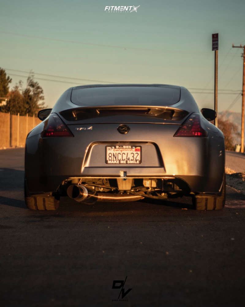 2013 Nissan 370Z Base with 18x9.5 Konig Hexaform and GT Radial 265x35 ...