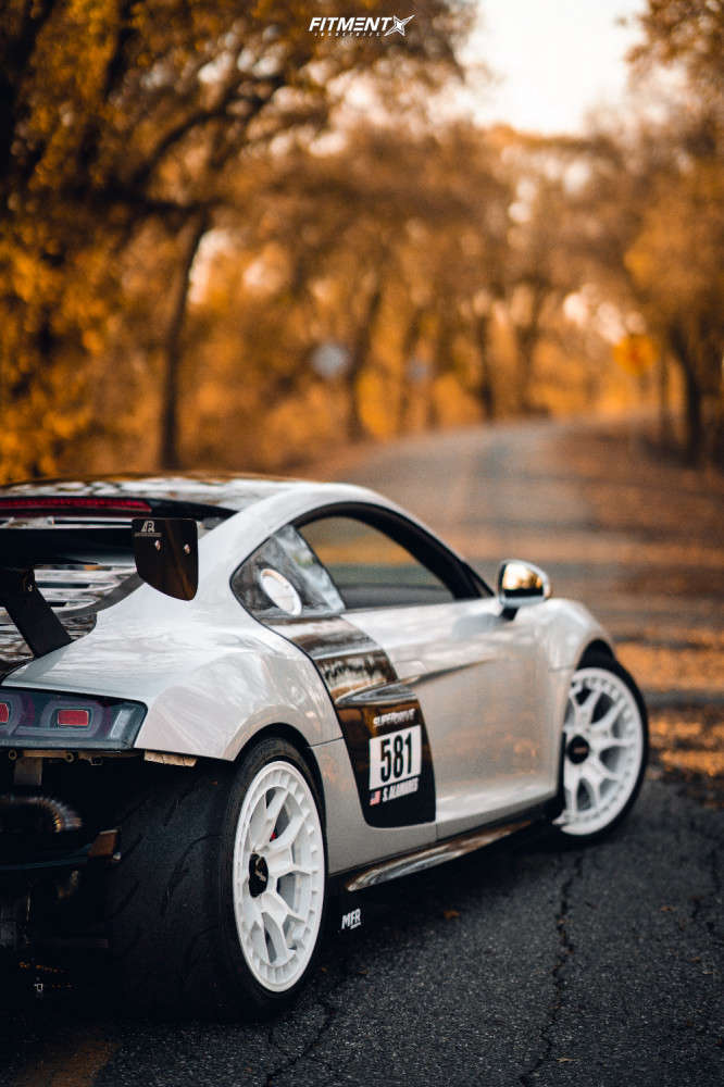 2009 Audi R8 Base with 19x8.5 Rotiform Zmo-m and Nankang 245x35 on ...