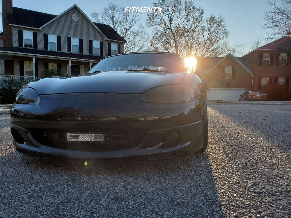 2004 Mazda Miata Base with 15x8 JNC Jnc010 and Federal 195x45 on ...