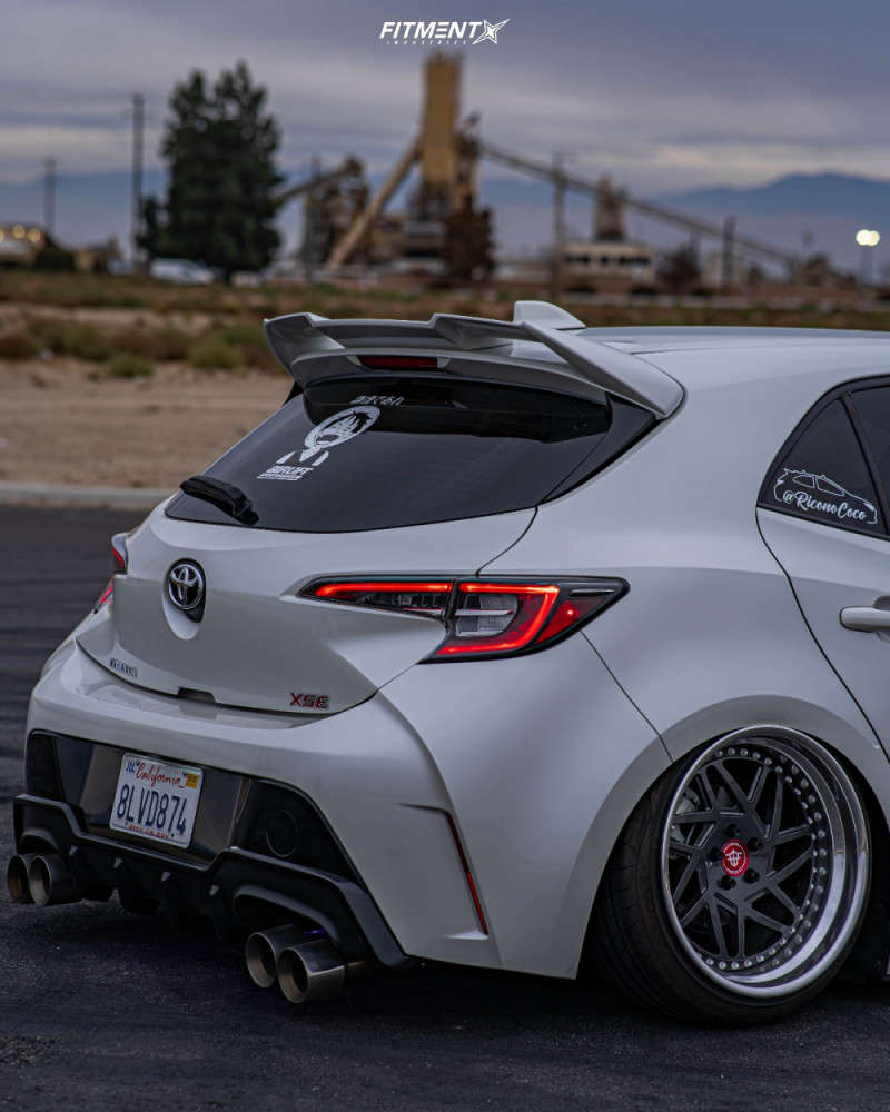 2019 Toyota Corolla XSE with 18x9.5 FPF Wheels Rs-3 and Federal 205x40 ...