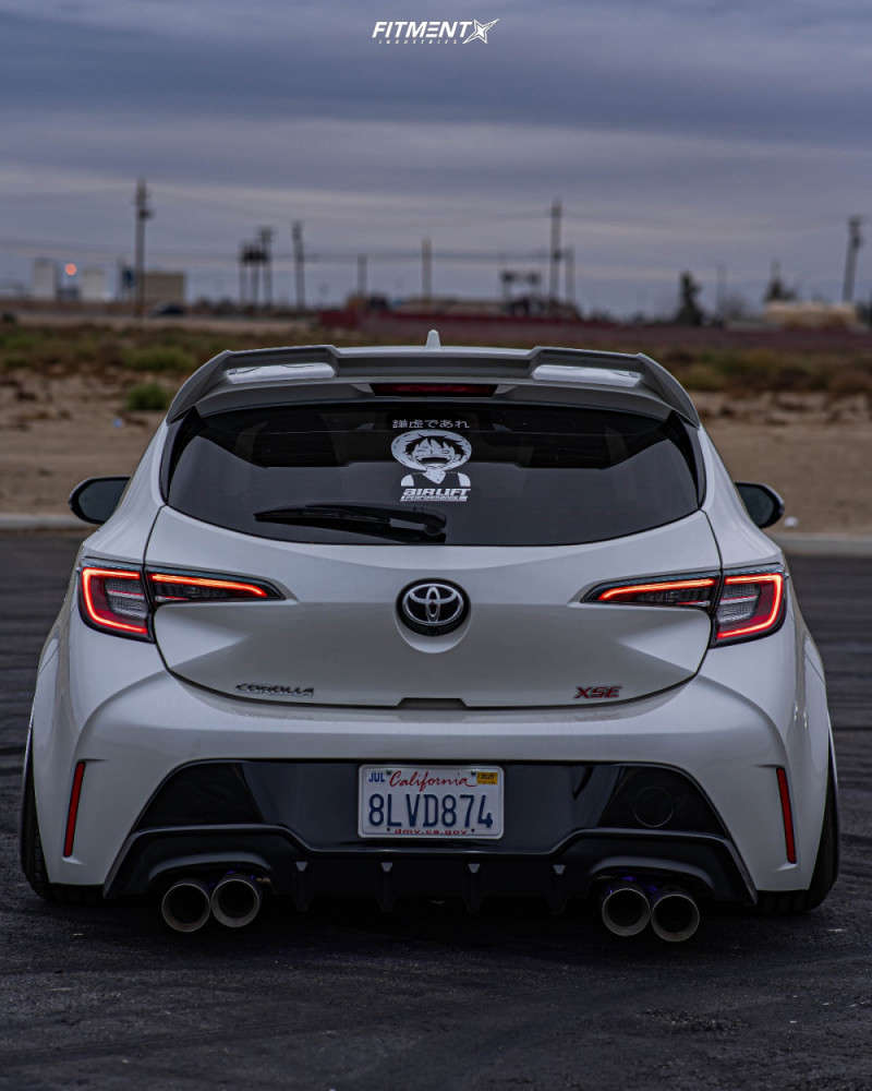 2019 Toyota Corolla XSE with 18x9.5 FPF Wheels Rs-3 and Federal 205x40 ...