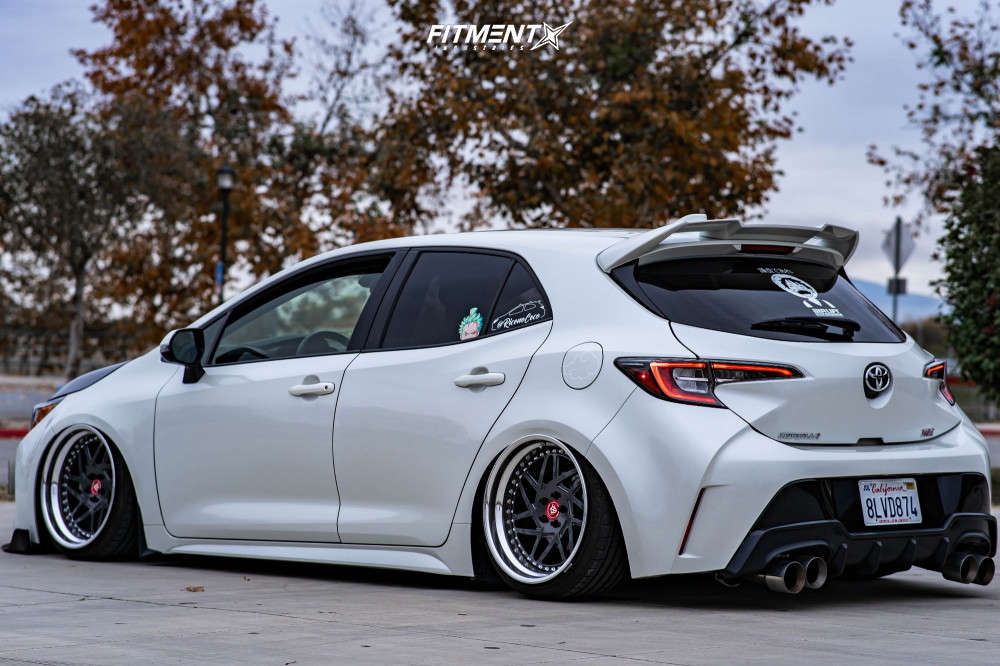 2019 Toyota Corolla XSE with 18x9.5 FPF Wheels Rs-3 and Federal 205x40 ...