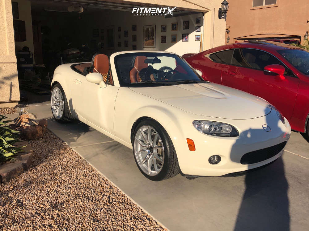2007 Mazda MX-5 Miata Touring with 18x8 Advanti Racing Hybris and ...