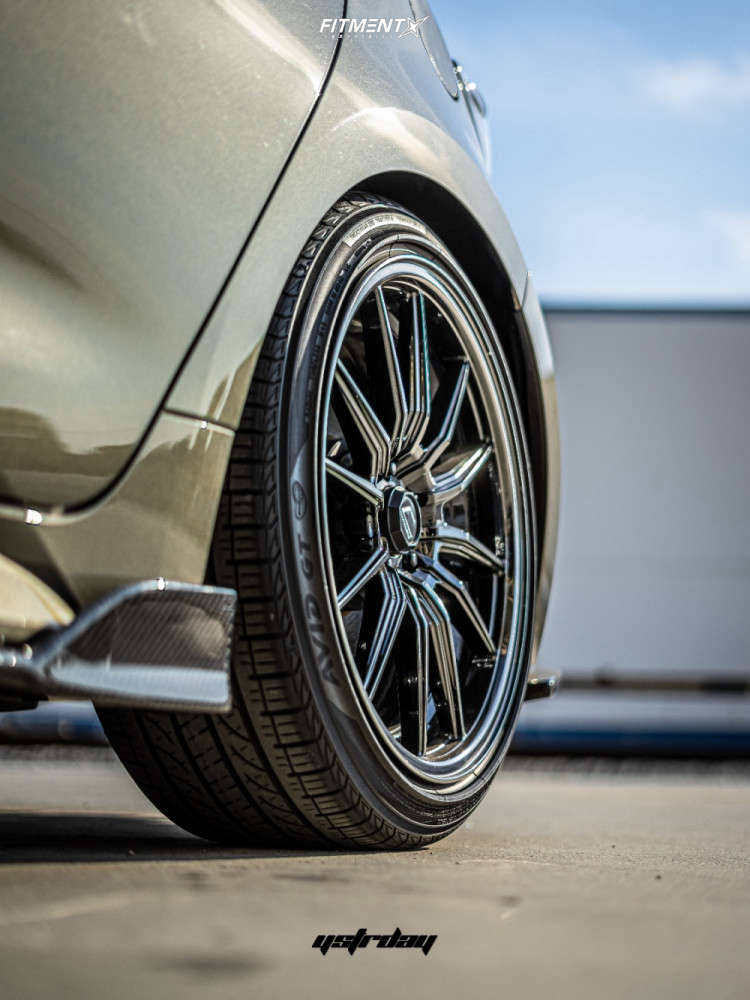 2020 Toyota Corolla XSE with 18x8.5 Cosmis Racing R1 and Yokohama ...