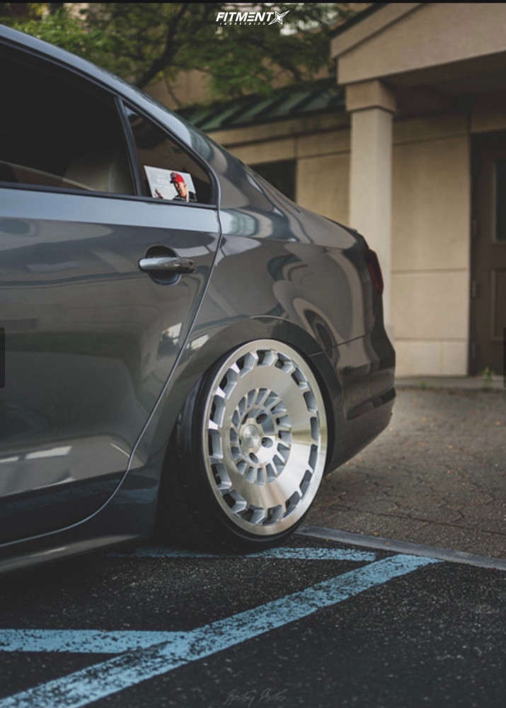 2016 Volkswagen Jetta Sport with 18x8.5 Rotiform Ccv and Nitto 205x40 ...