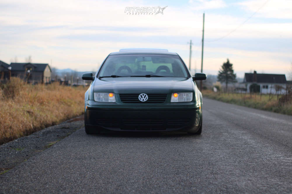 2002 Volkswagen Jetta GLS with 17x7.5 OEM Wheels Arietta and Ardent ...