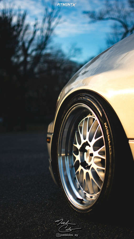 2001 Lexus GS300 Base with 18x8.5 ESR Sr05 and Achilles 225x40 on ...