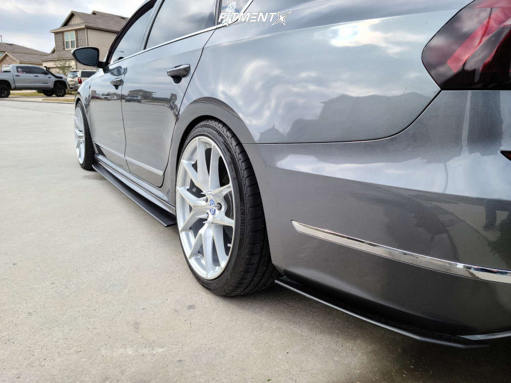 2017 Volkswagen Passat R-Line with 19x8.5 Aodhan Aff7 and Achilles ...