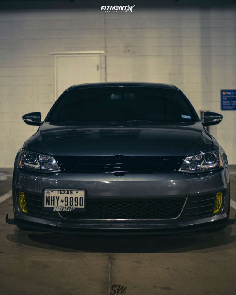 2013 Volkswagen Jetta GLI with 18x8.5 Motegi Mr148 and BFGoodrich ...