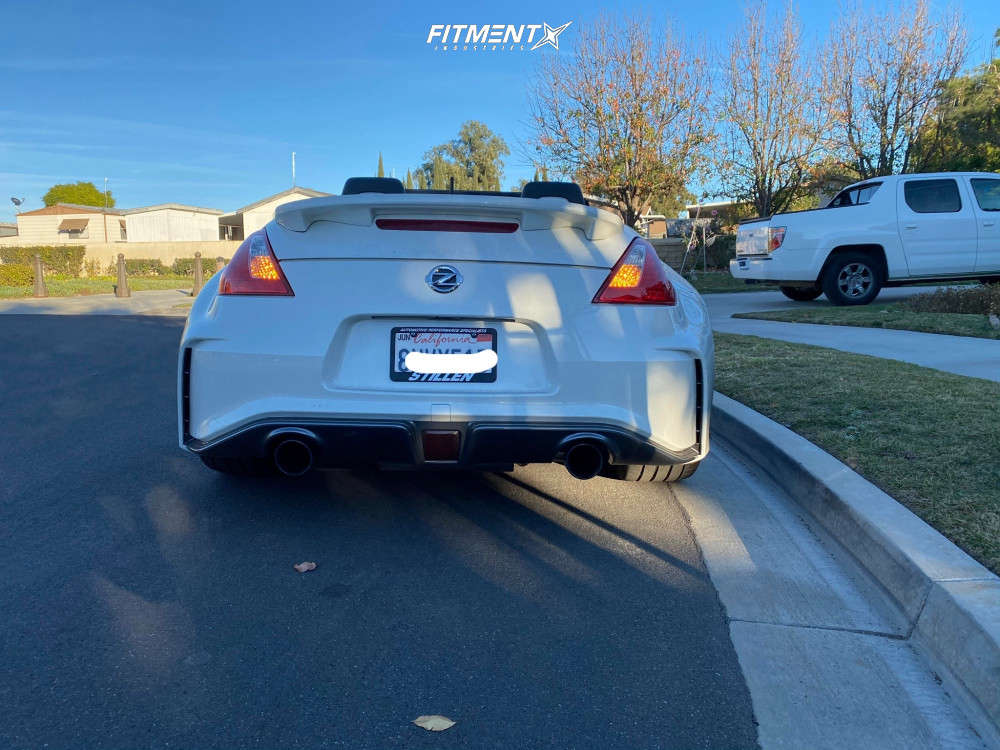 2012 Nissan 370Z Touring with 19x9.5 Rays Engineering 57dr and Kumho ...