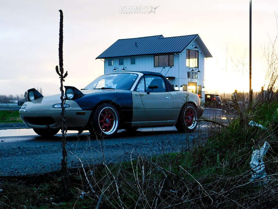 1991 Mazda MX-5 Miata Base with 15x8 STR 504 and Federal 195x45 on ...