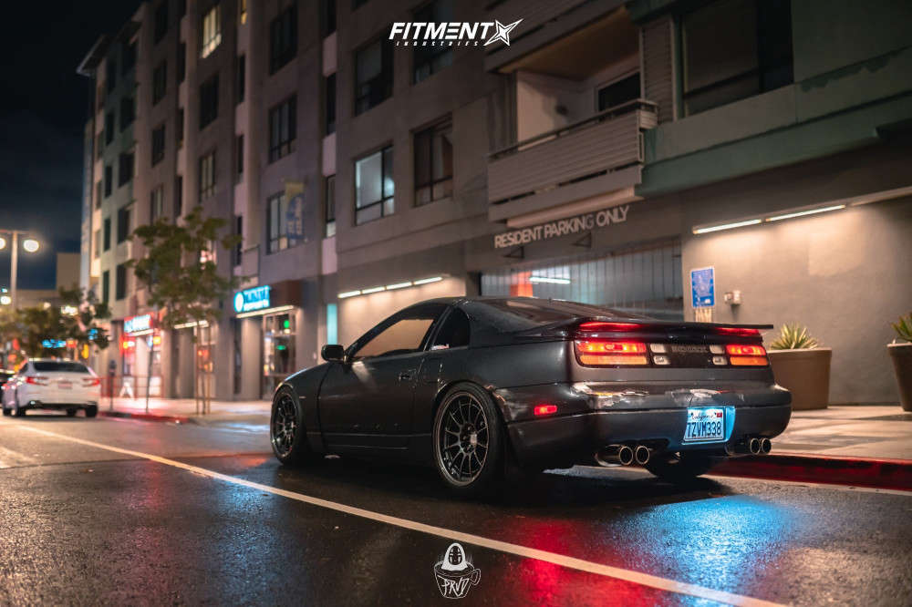 1990 Nissan 300ZX Base with 18x10.5 Enkei Nt03 and Continental 265x35 ...