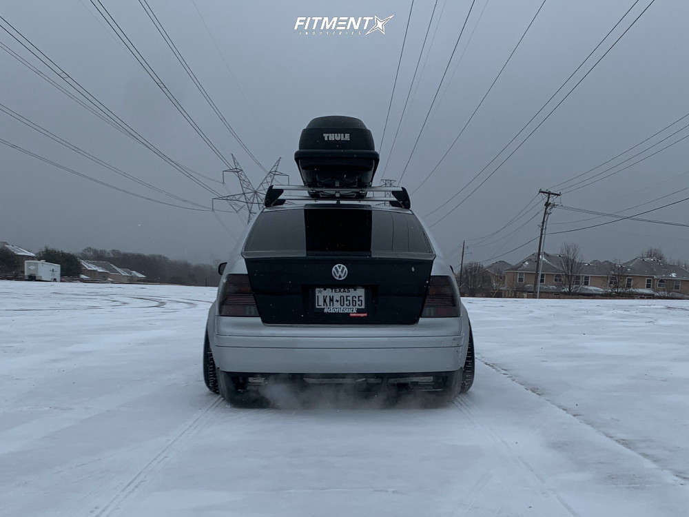 2000 Volkswagen Jetta GLS with 18x8.5 WatercooledIND Sb10 and Nankang ...