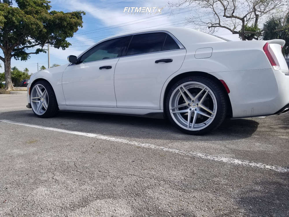 2019 Chrysler 300 Limited with 22x10.5 Rosso Reactive and Accelera ...