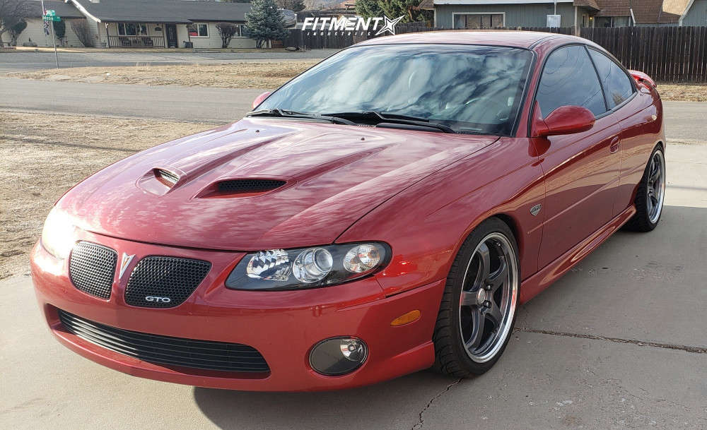 2006 Pontiac GTO Base with 19x8.5 Rays Engineering G-games and Federal ...