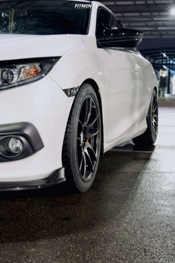 2018 Honda Civic EX-T with 18x8.5 AVID1 AV32 and Federal 235x40 on ...