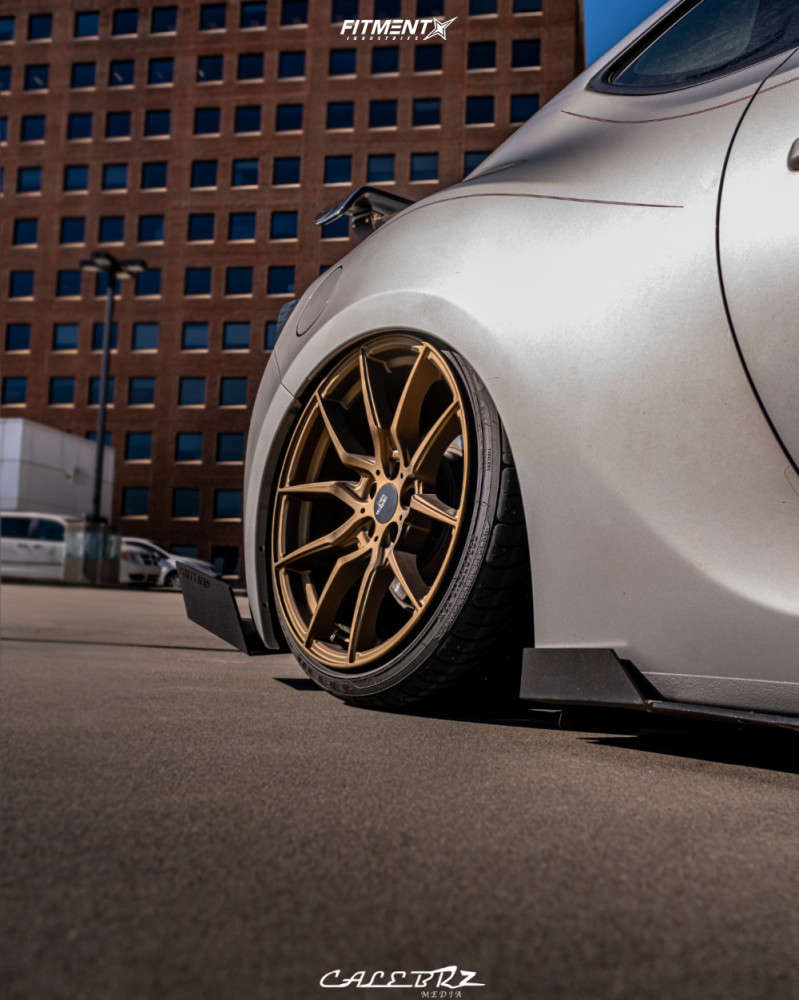 2013 Subaru BRZ Limited with 18x9.5 Option Lab R716 and Federal 225x35 ...