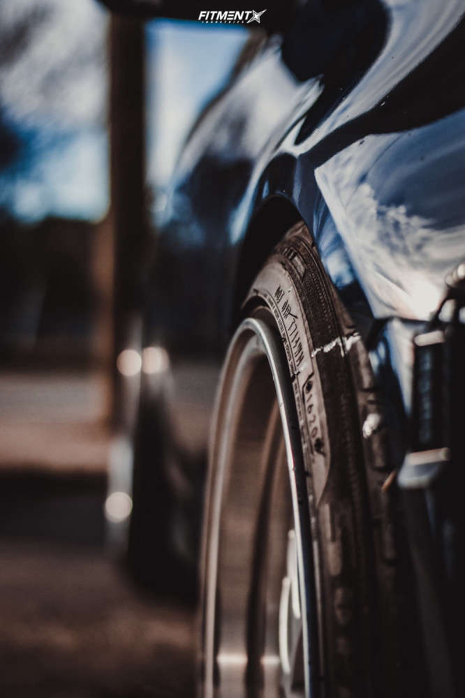 2003 Acura RSX Base with 18x9.5 Aodhan Ah02 and Federal 225x40 on ...