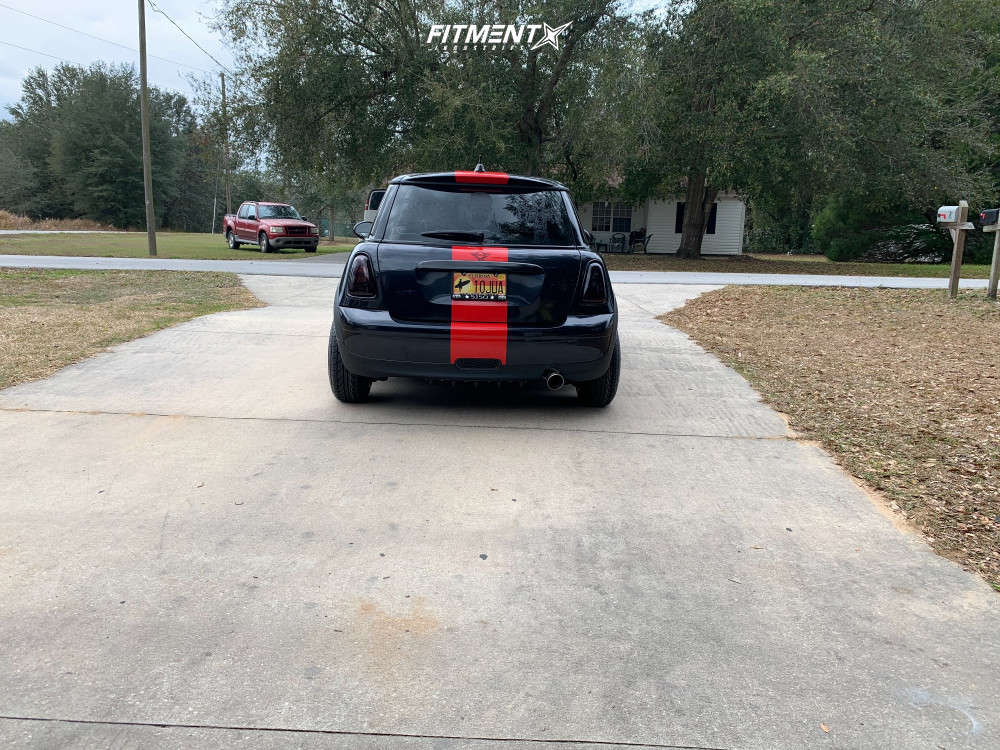 2007 Mini Cooper Base with 15x8 JNC Jnc010 and Achilles 175x60 on Stock ...