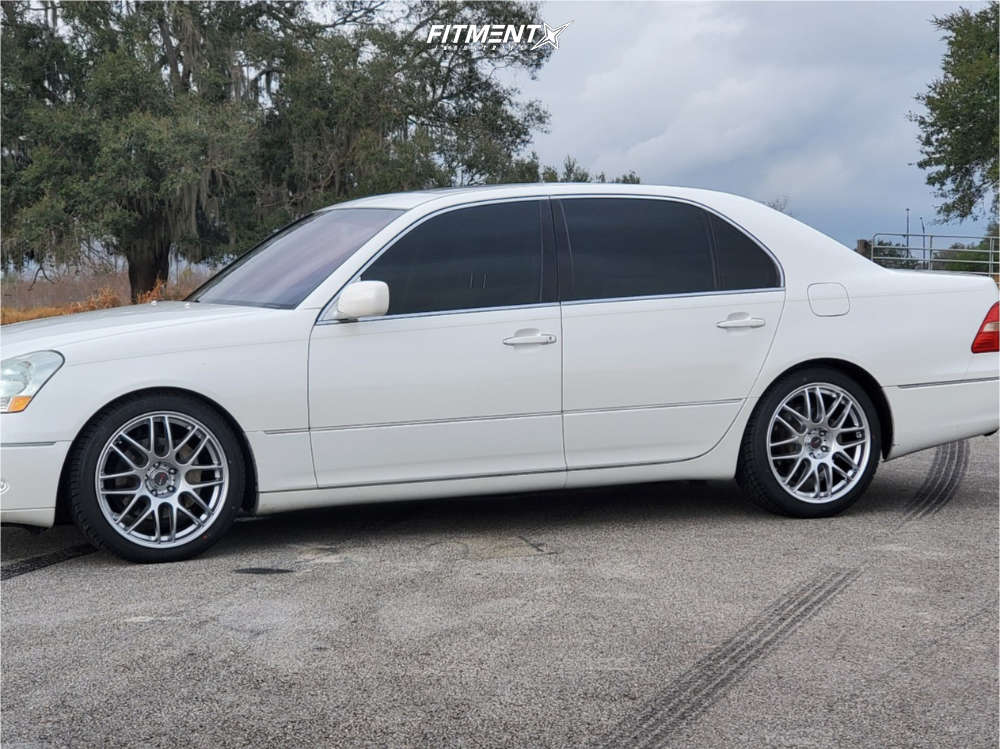 2001 Lexus LS430 Base with 19x8.5 Drag Dr37 and Uniroyal 245x40 on ...