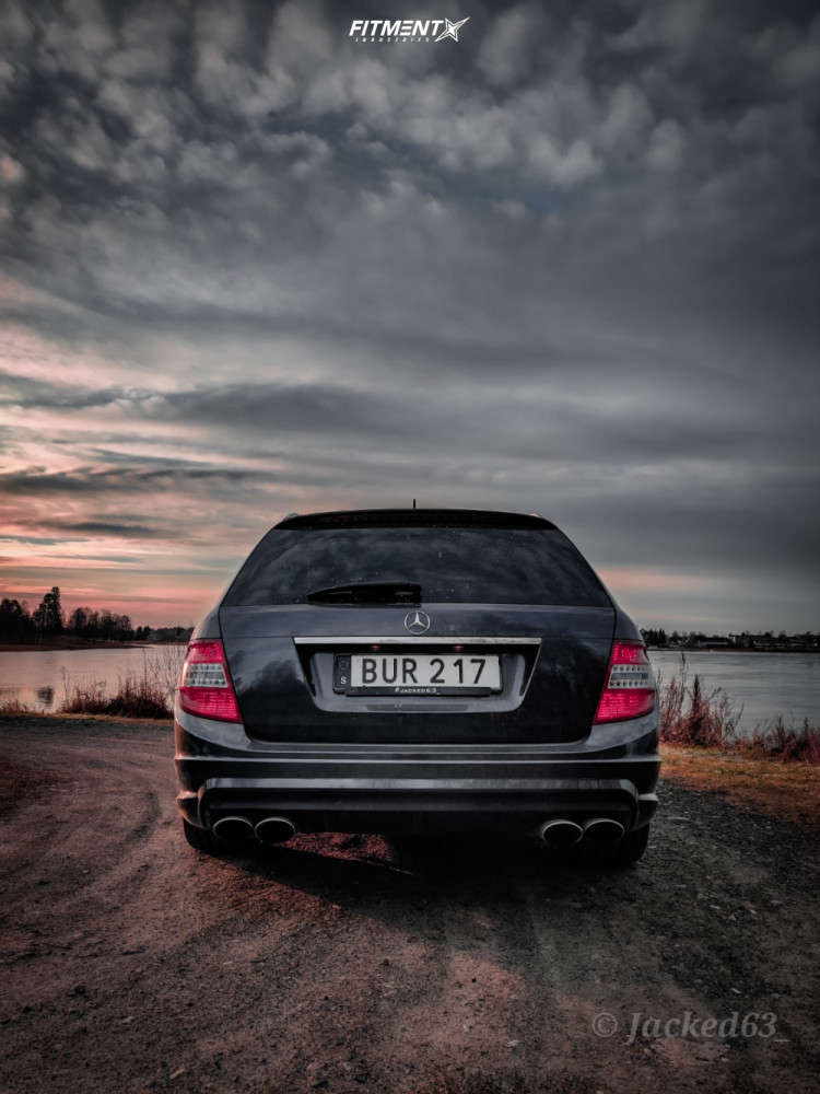 2010 Mercedes-Benz C63 AMG Base with 19x8.5 BBS Ch-r and Hankook 235x35 ...