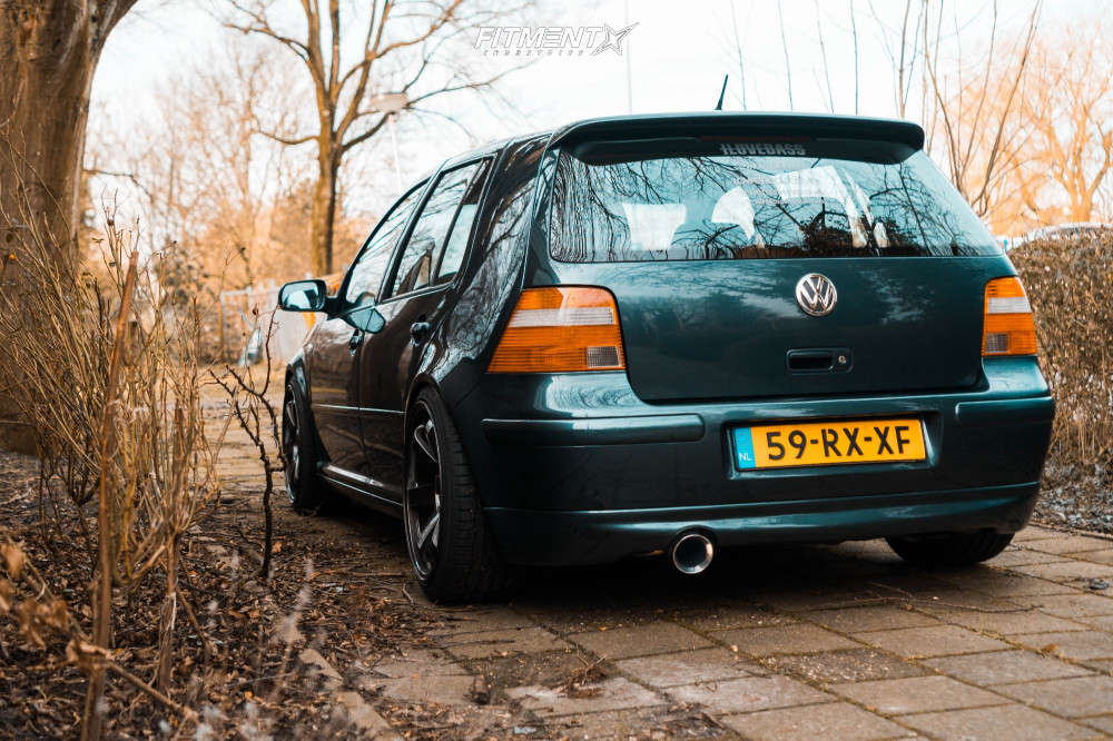 2003 Volkswagen Golf Base with 18x8.5 Rota Grid and Hankook 205x40 on ...