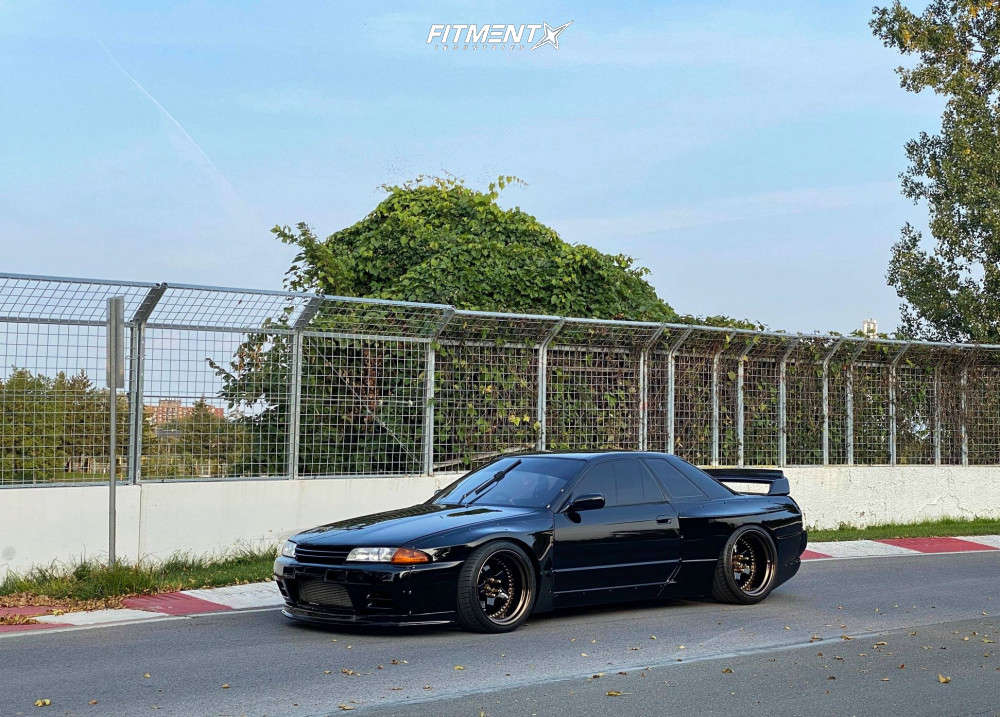 1992 Nissan Skyline R32 Base with 19x11 Work Meister and Michelin ...