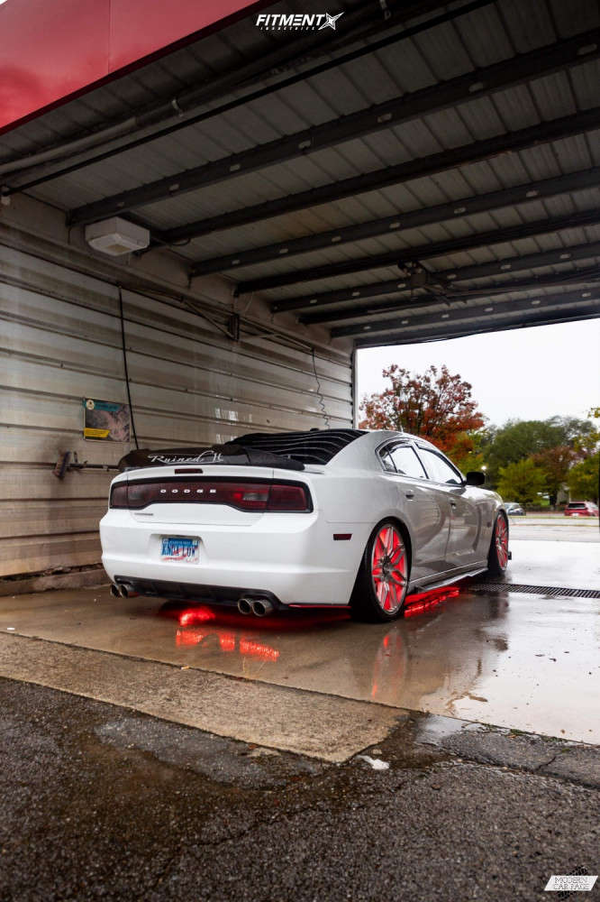 2013 Dodge Charger Rt White With Black Rims